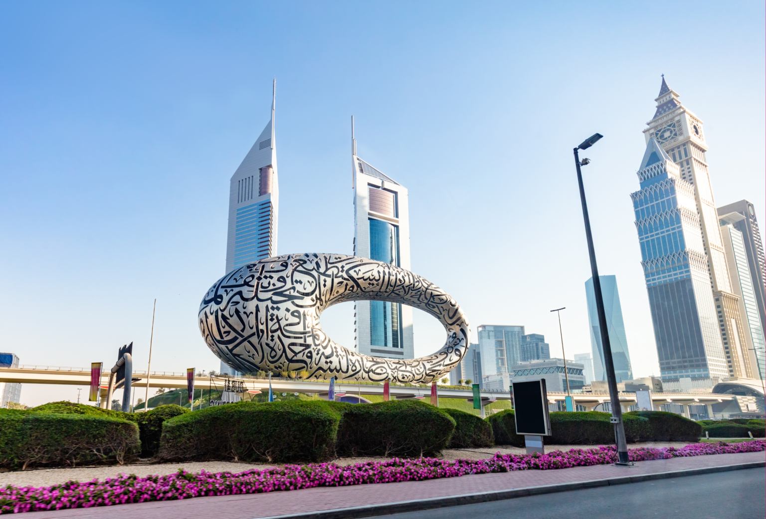 Can the UAE become completely cashless by 2030? - Paymennt